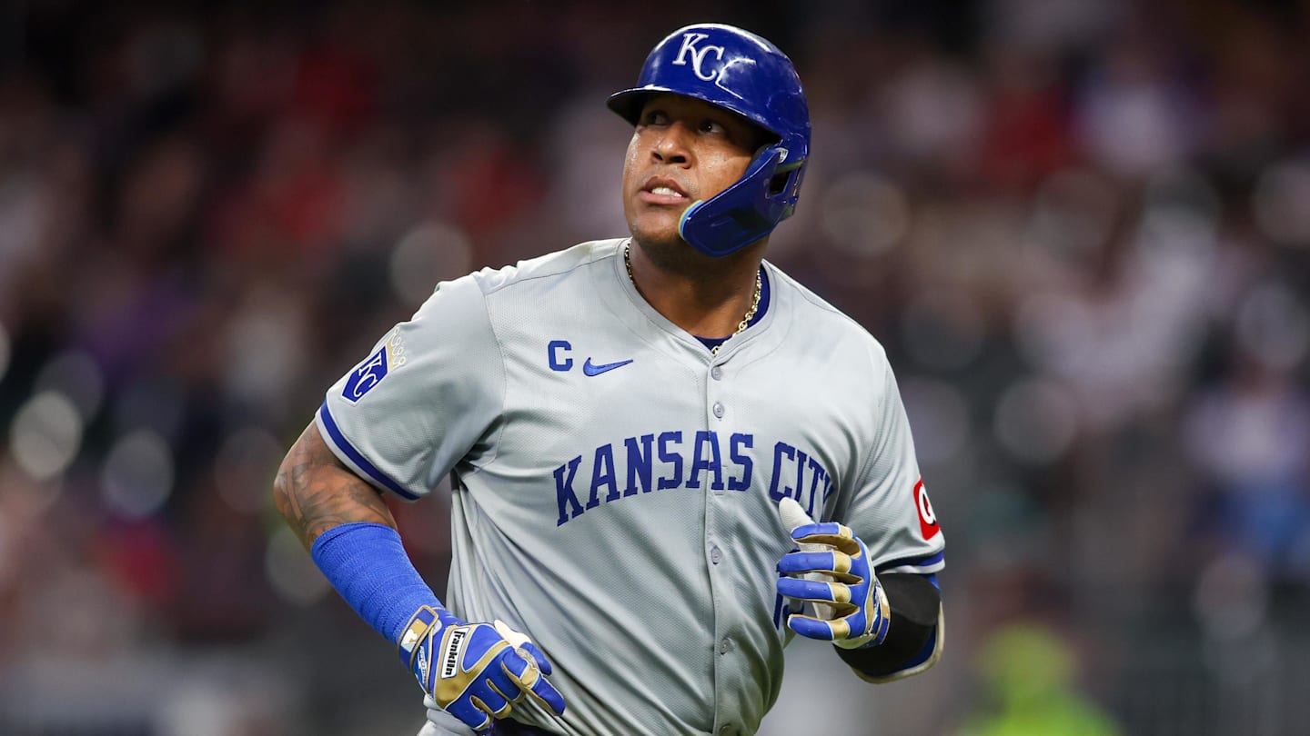 KC Royals News: Salvador Pérez suffers injury, Z-Man is coming to The K ...