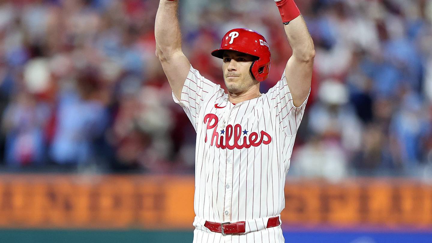 2 contract situations Phillies fans might've forgotten about for 2026 ...