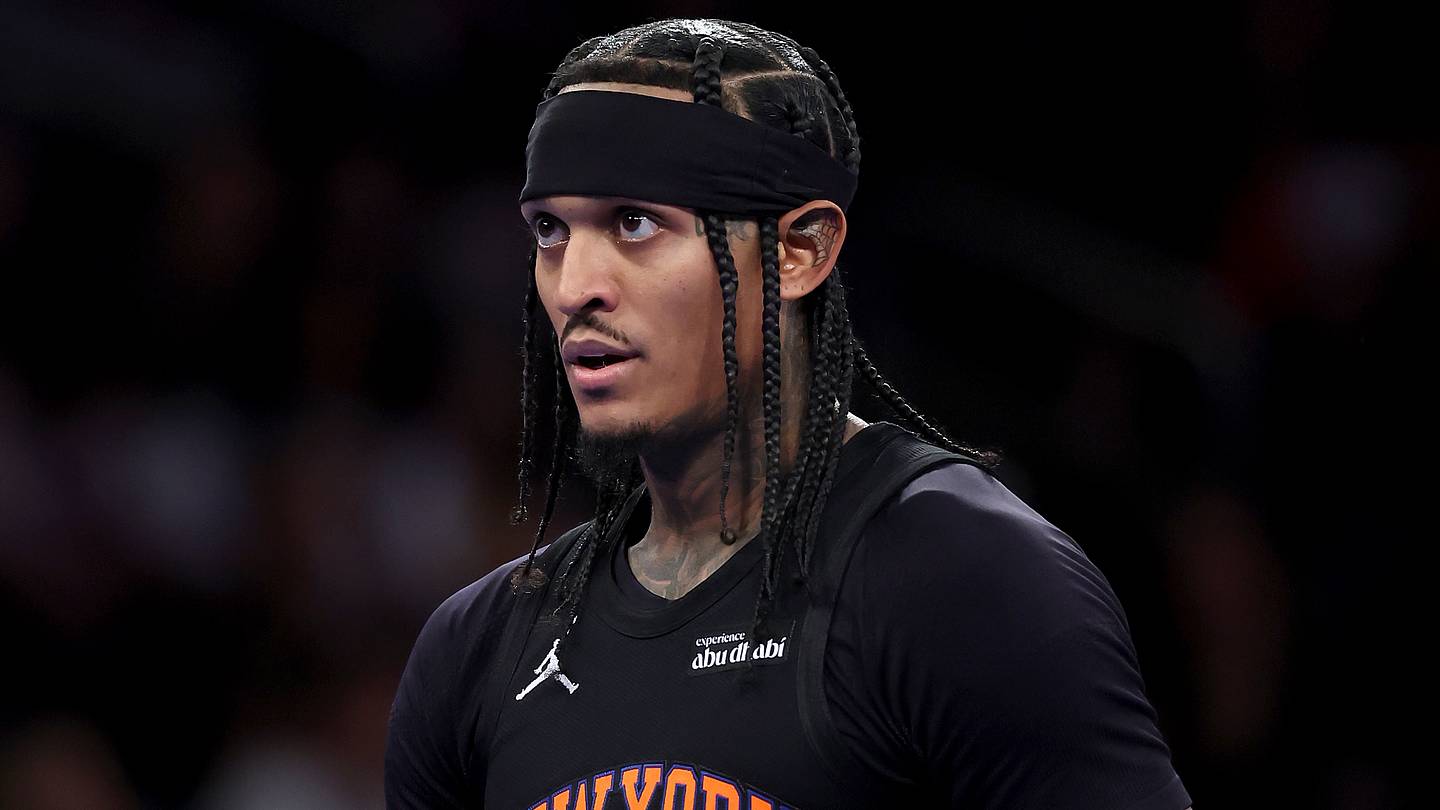 Knicks have a compelling reason to make a trade very soon