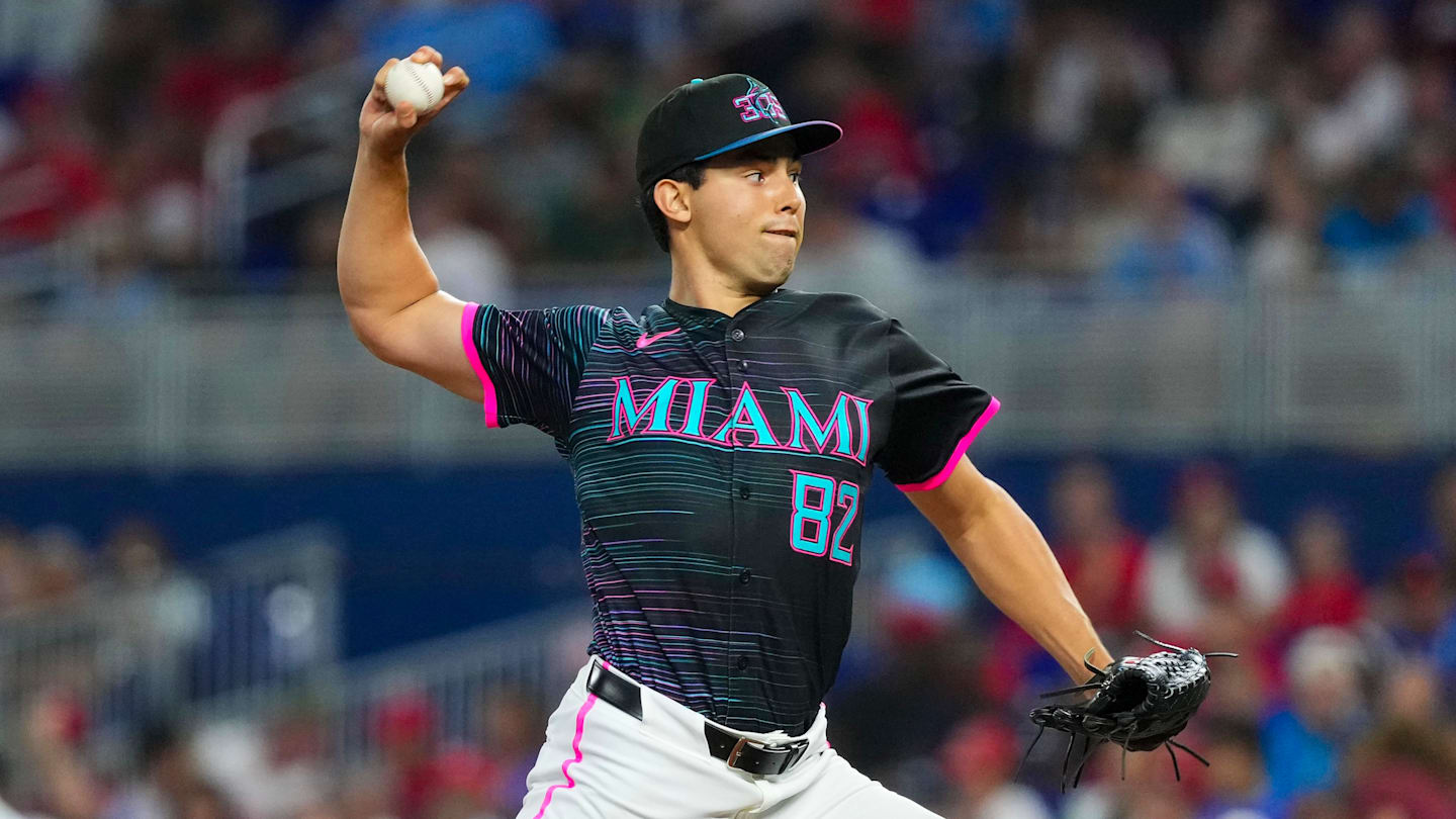 Astros sign former Reds draft bust that feels more sentimental than ...