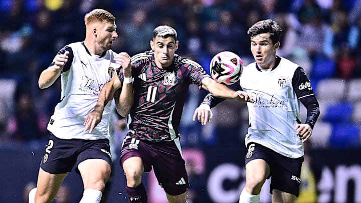 mexican soccer style of play