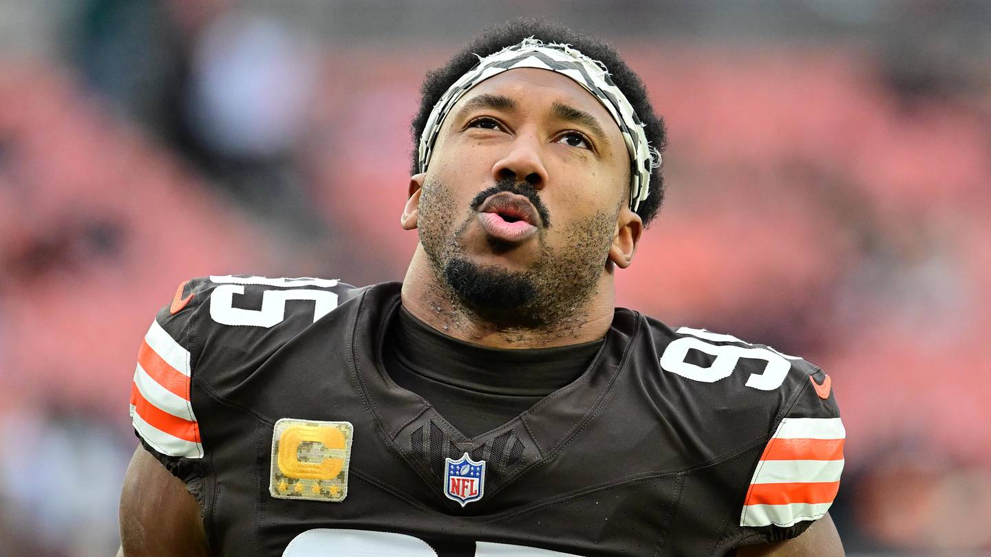 The Browns just opened the Todd Monken era by waving the white flag