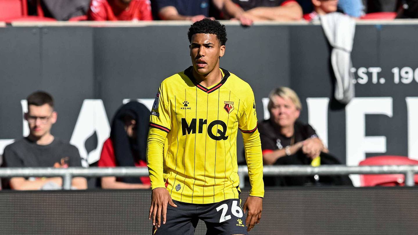 Report: Watford open talks to extend loan of Chelsea defender Caleb Wiley