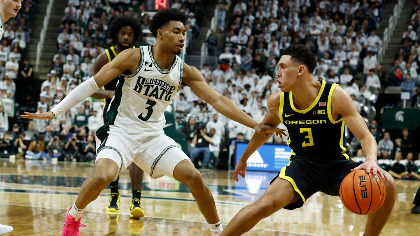 Jaden Akins' Value Evident in Comeback Win vs. Oregon