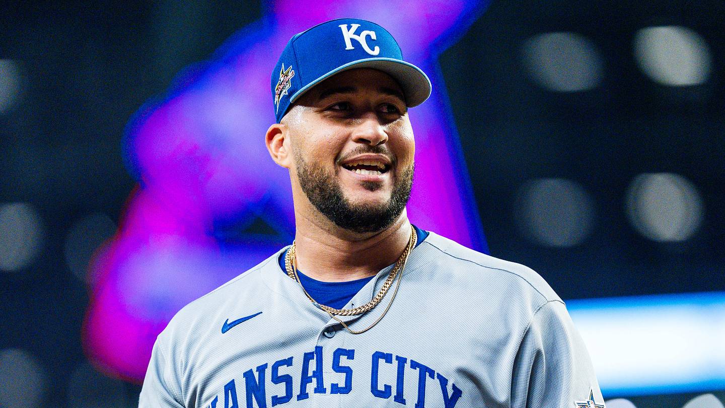 KC Royals Rumors: All-Star reliever generating a lot of buzz ahead of ...
