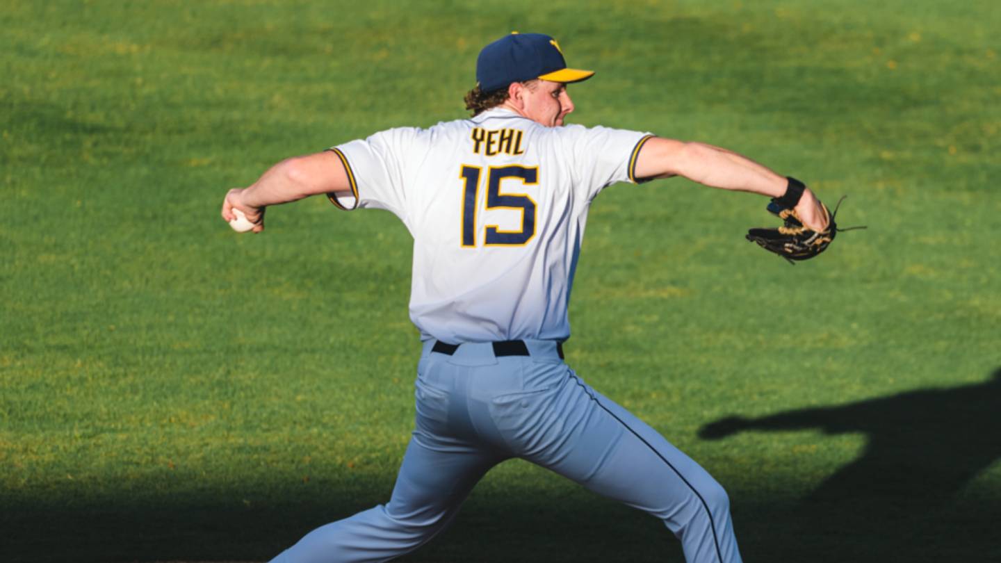 Starting Lineups + Live Score Updates for West Virginia vs. Cal Poly ...