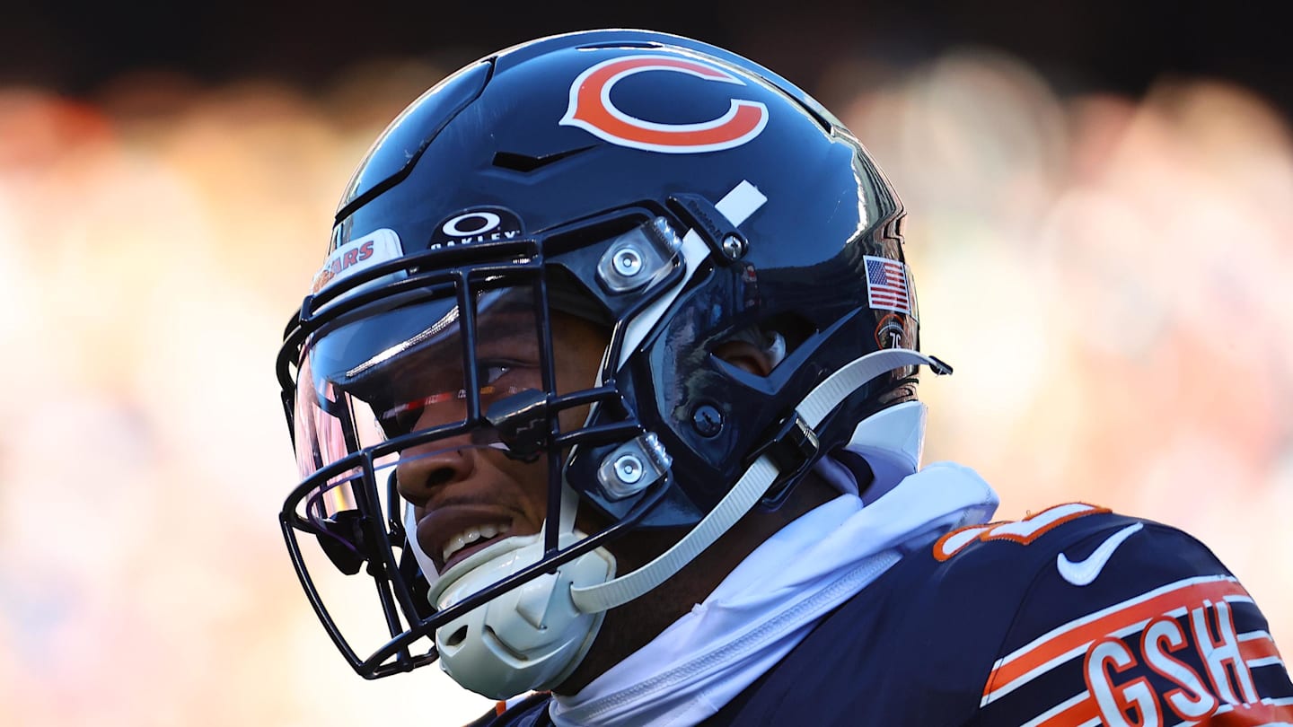 Why Panthers fans can't stop dreaming about an impossible D.J. Moore trade