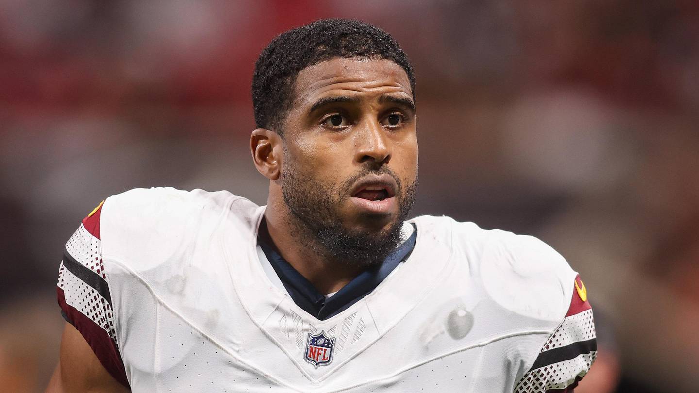 Commanders Not Ruling Out Bobby Wagner Reunion Despite Latest ...