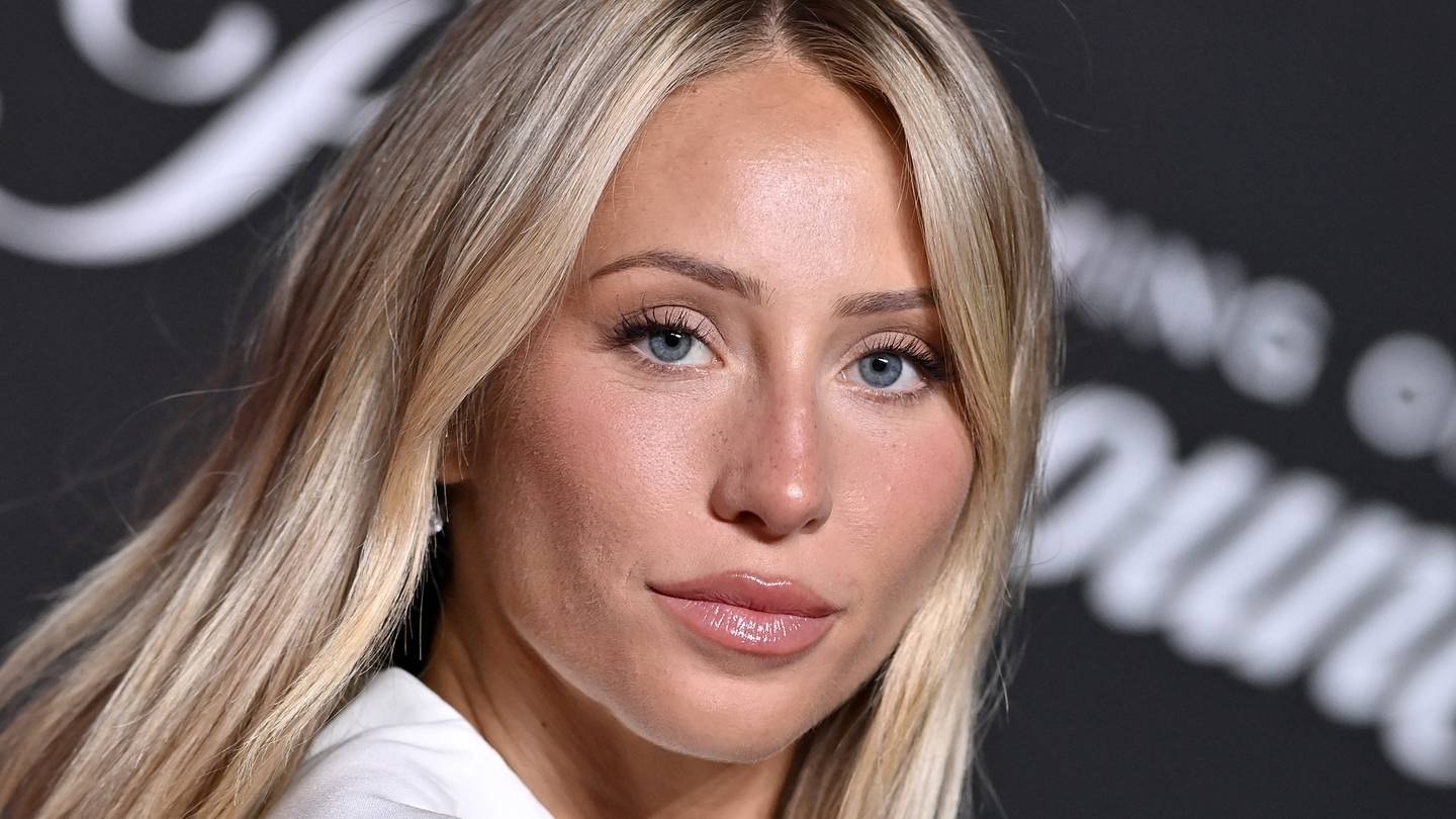 Alix Earle Shares ‘Life Updates’ Heading Into 2026 After Split With ...