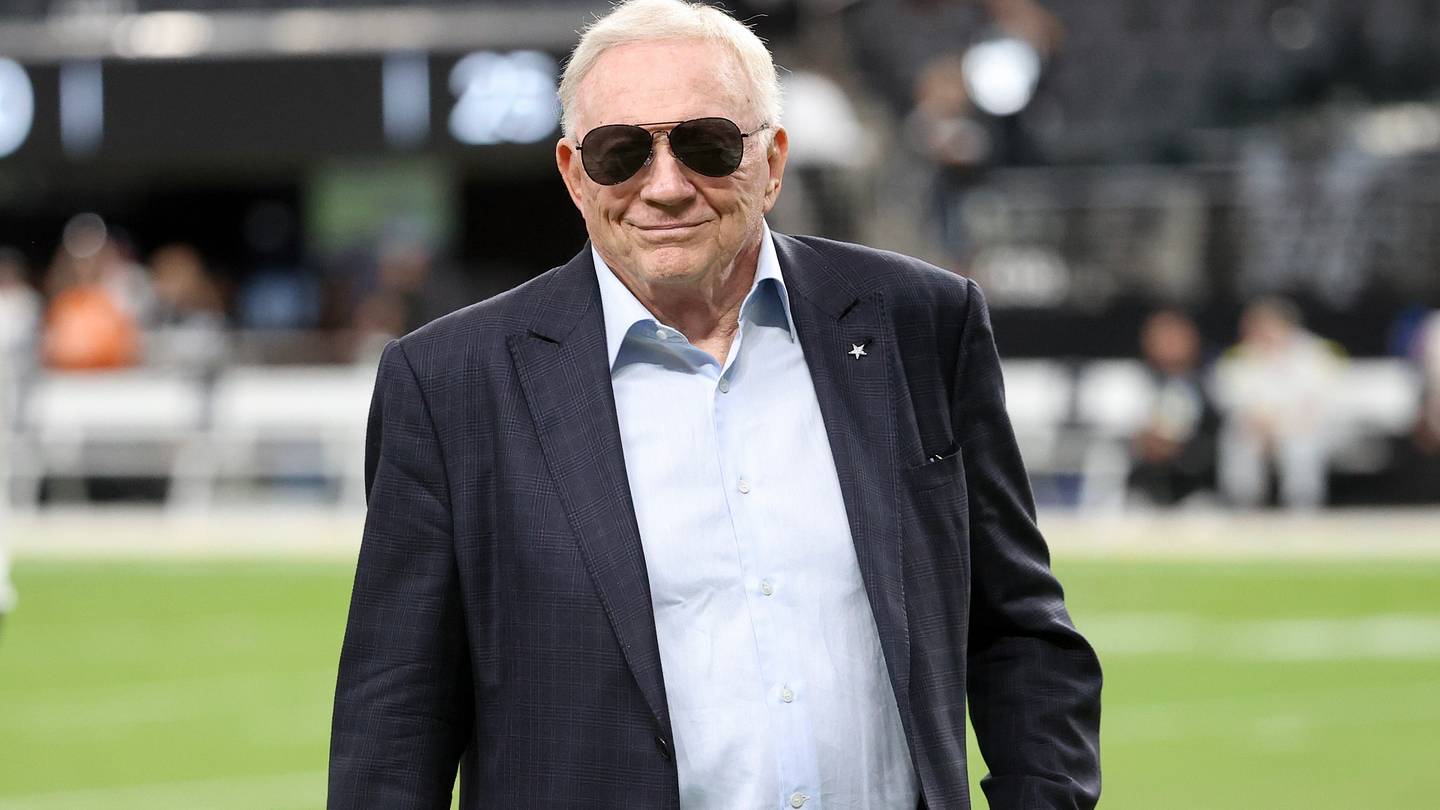 Jerry Jones' delusional Derrick Henry take is everything wrong with the ...