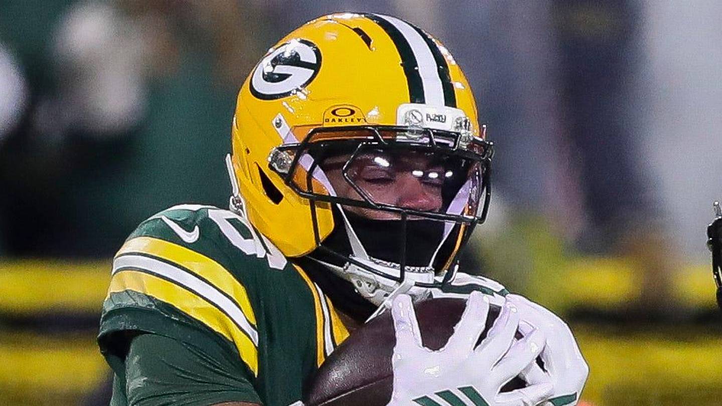 Packers-Bears Practice Report: ‘Swiss Army Knife’ to Injured Reserve