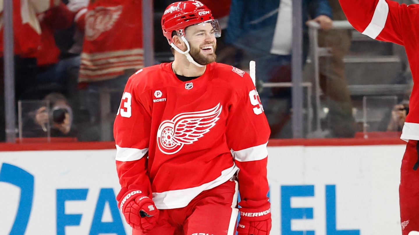 Red Wings News: Islanders demons exorcised, DeBrincat an elite NHL scorer