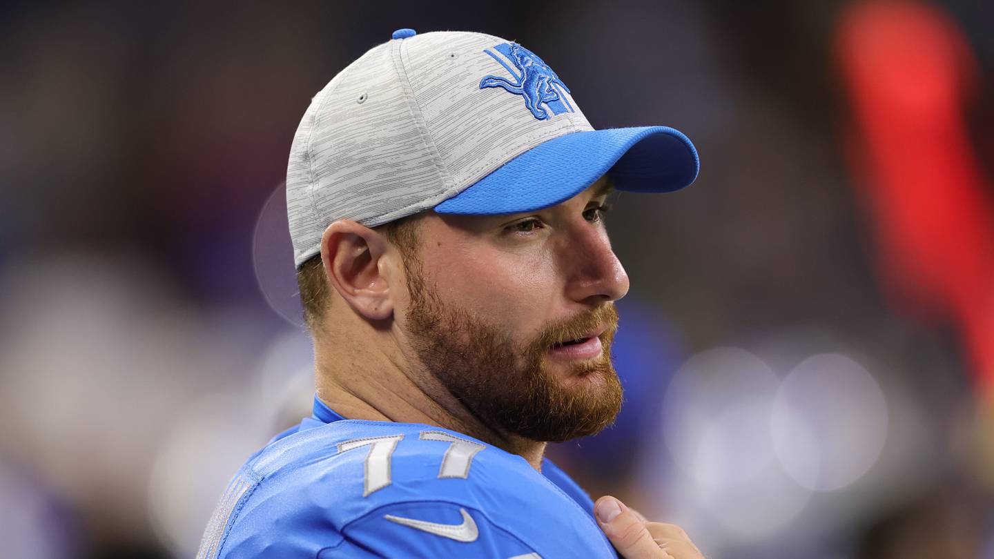 It only took one play to prove how badly the Lions need Frank Ragnow to ...