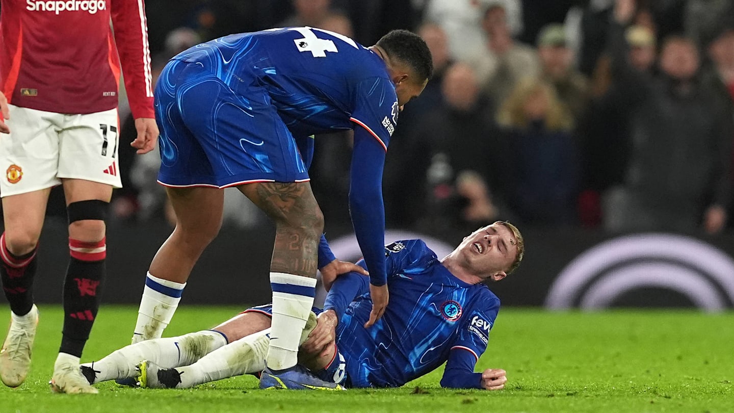 Cole Palmer injury update: Maresca offers latest after nasty Martinez ...