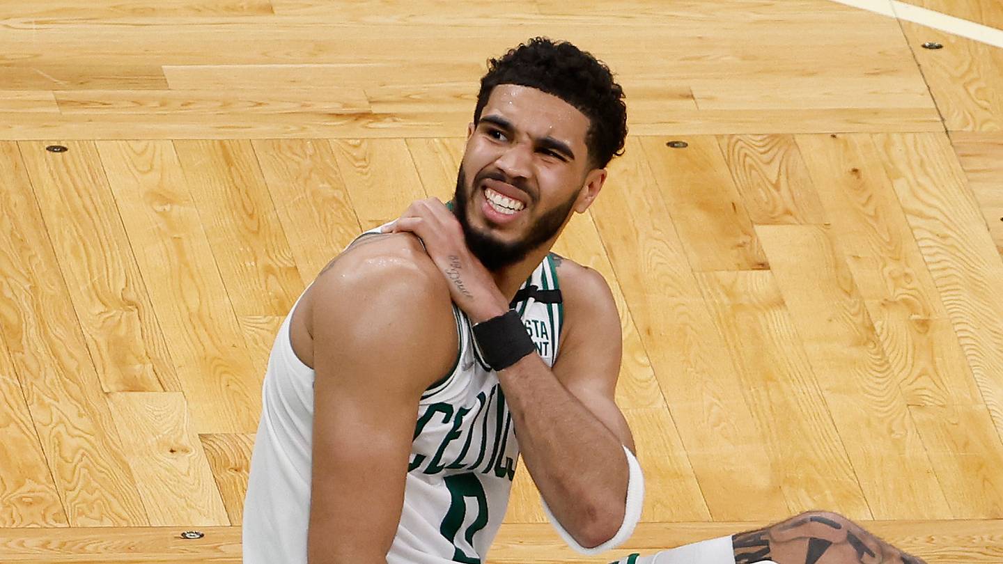 Mazzulla yelling at injured Tatum is exactly why Celtics fans worship him