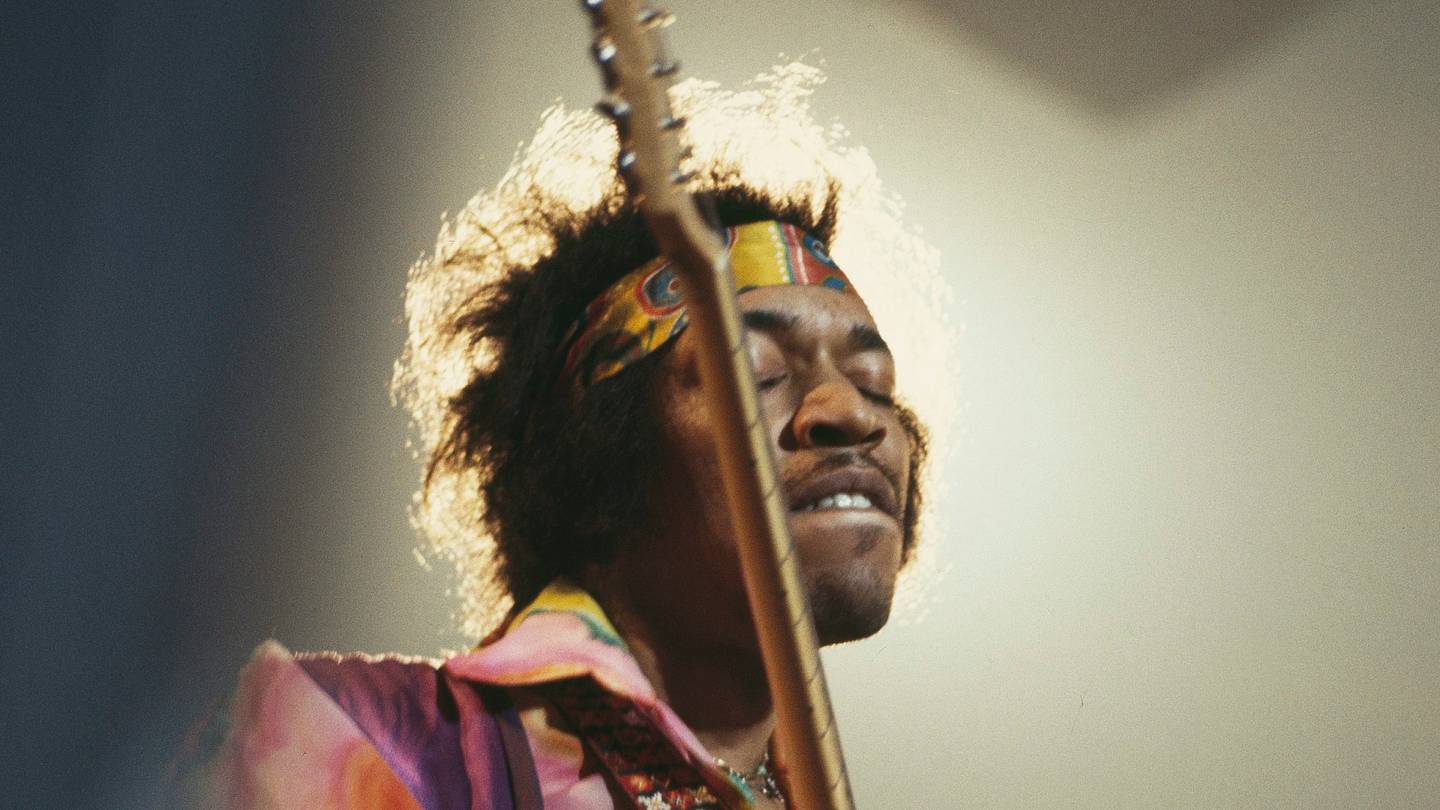 33 iconic opening guitar riffs that define rock & roll