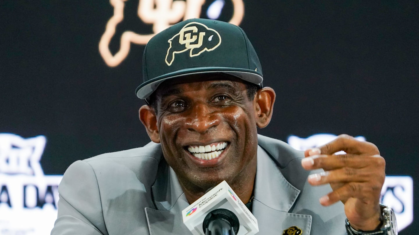 Colorado Buffaloes Land Elite Transfer Wide Receiver From Texas