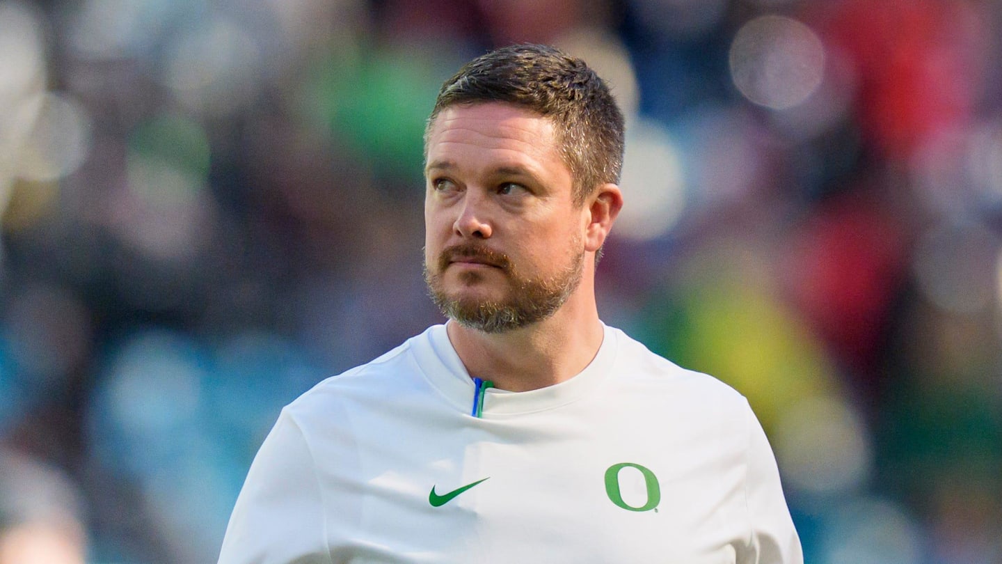 College Football Analyst Strongly Defends Oregon Coach Dan Lanning
