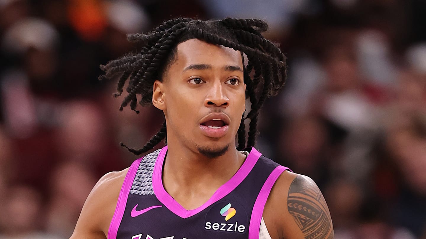 Kings have an opportunity to talk trade with Wolves for a young point guard