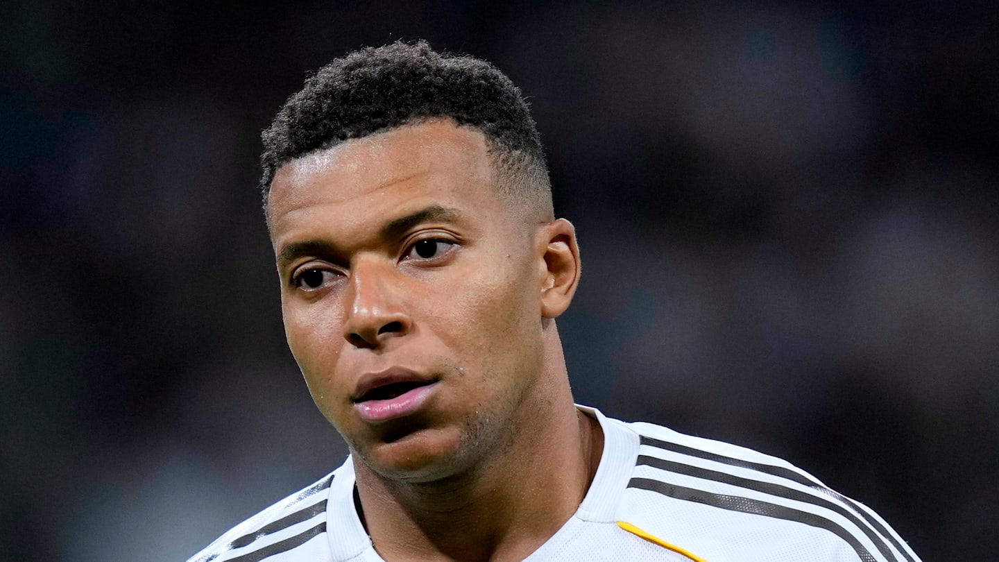 Kylian Mbappe Back with a Bang Thanks to Second Fastest Hat-Trick in ...