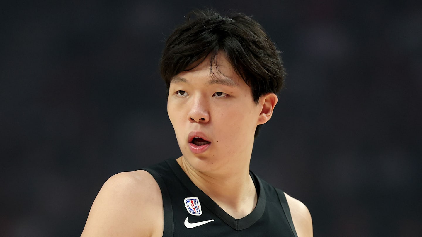Blazers already have a brewing Yang Hansen problem on their hands