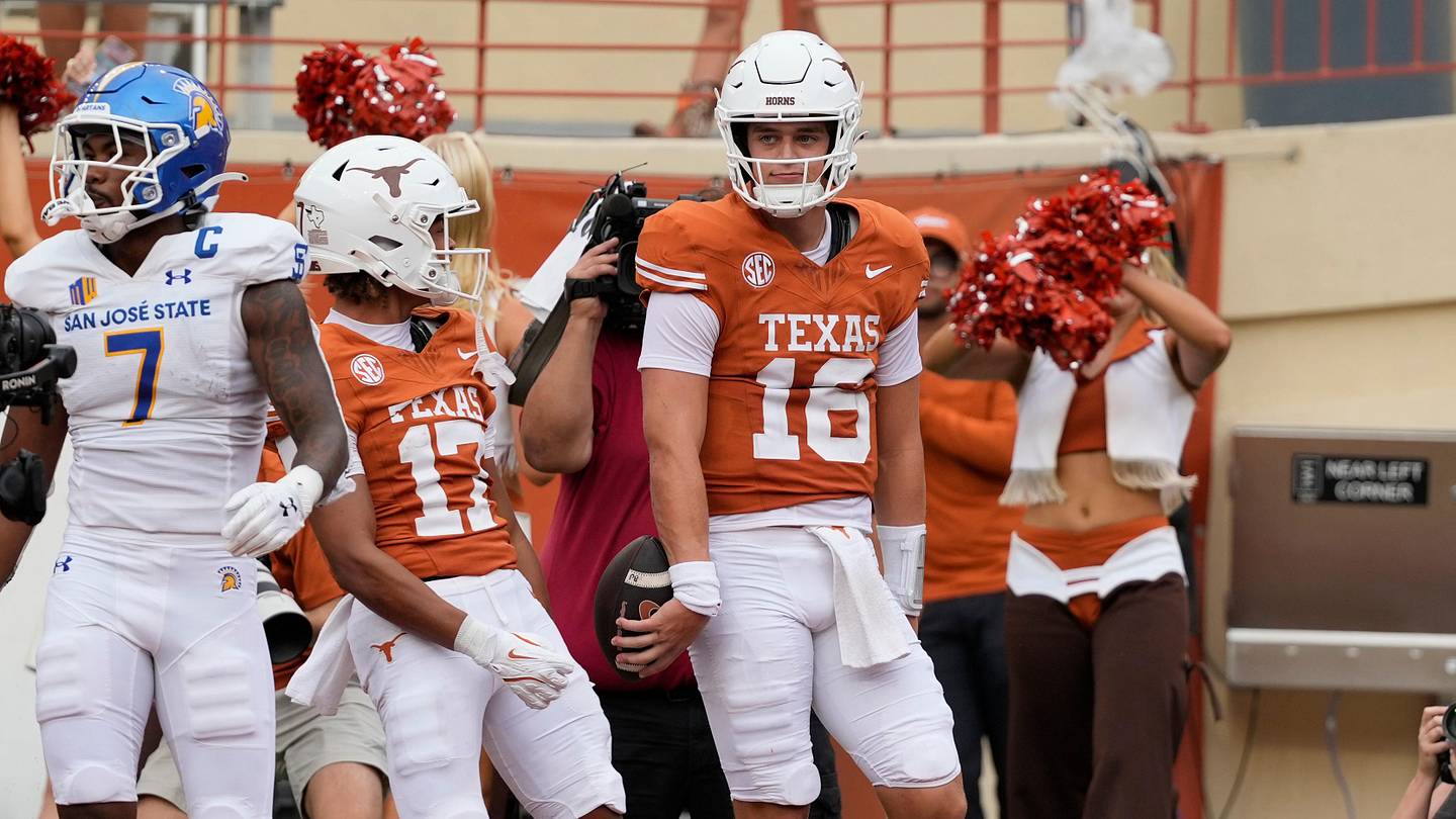 How Big of a Season Could Texas Longhorns QB Arch Manning Have in 2026?