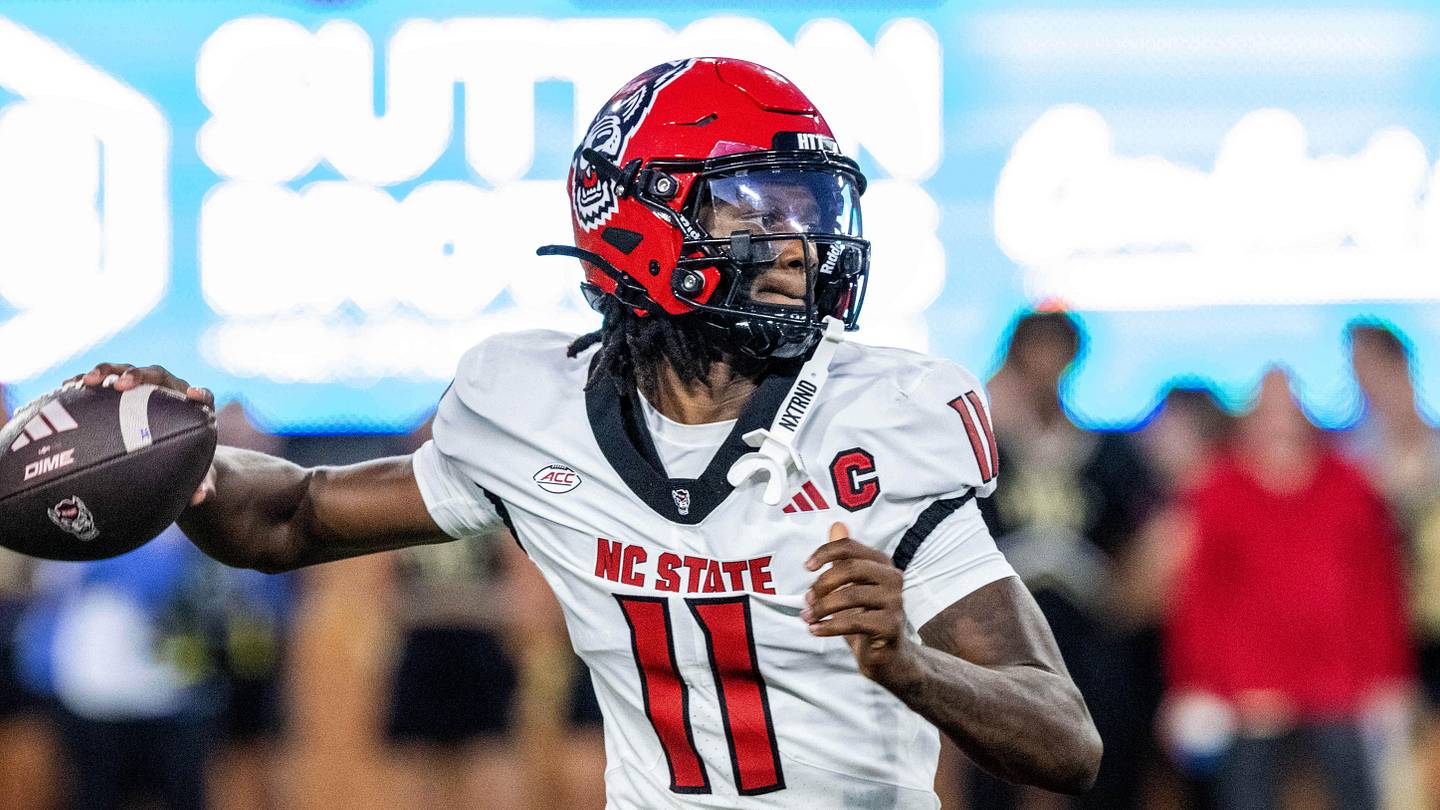 CJ Bailey Slides Down College Football Quarterback Power Rankings