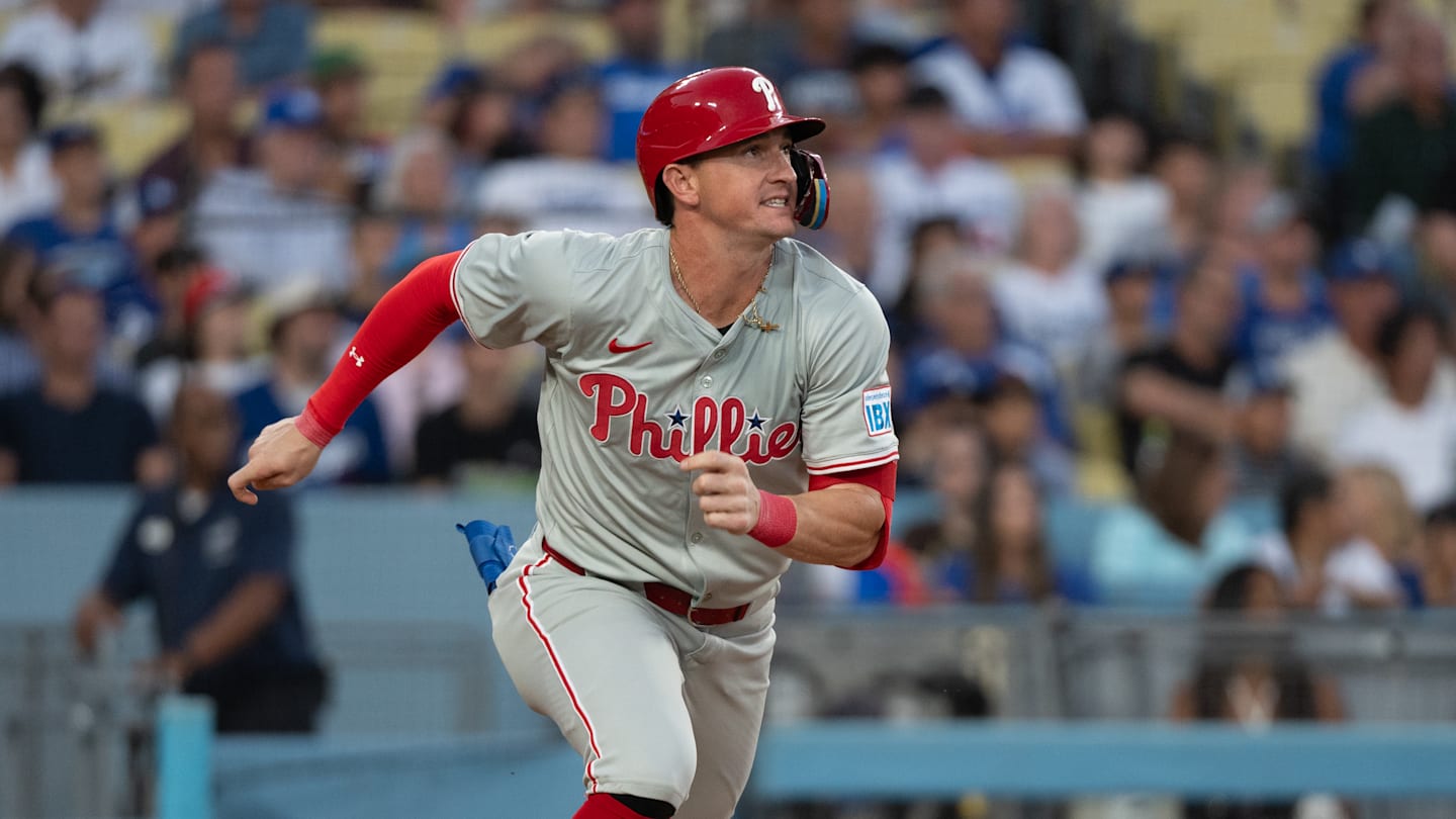 Austin Hays leaves game with leg injury, throwing Phillies' outfield ...