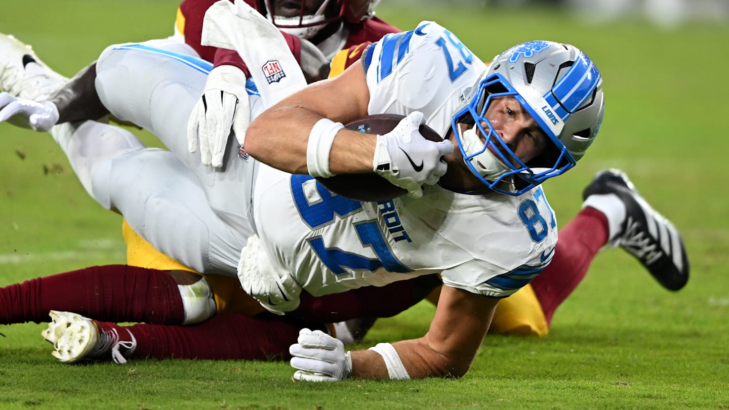 Lions' Sam LaPorta details back injury that ended his 2025 season ...