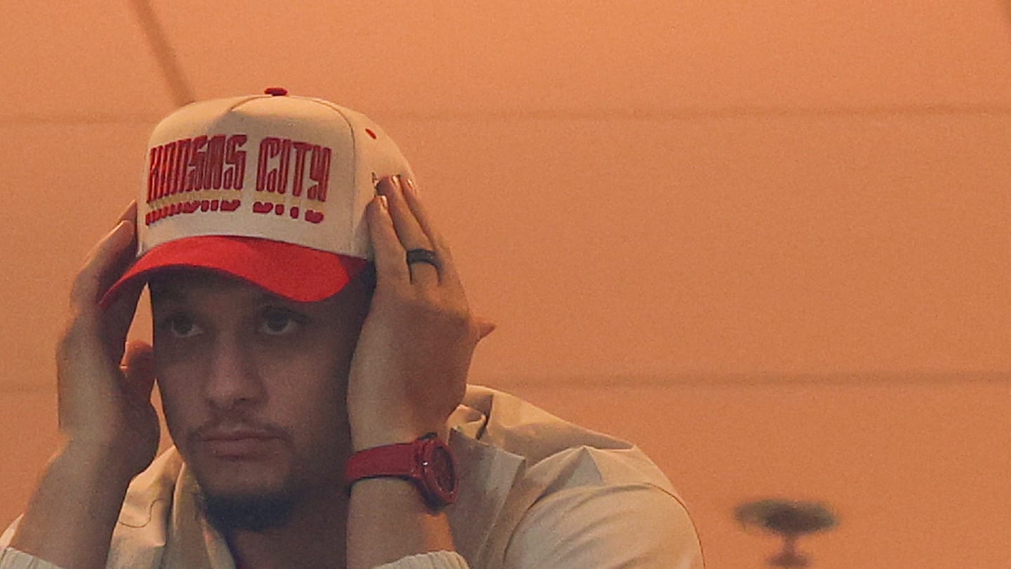 Andy Reid reveals how Patrick Mahomes is still leading the Chiefs