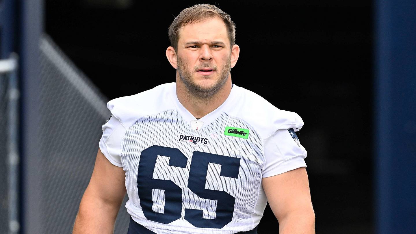 Patriots' Major Offseason Addition Injured at Training Camp