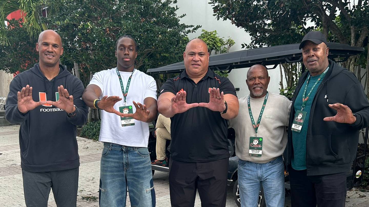 Why Four-Star Hayden Lowe Flipped From USC Trojans To Miami Hurricanes ...