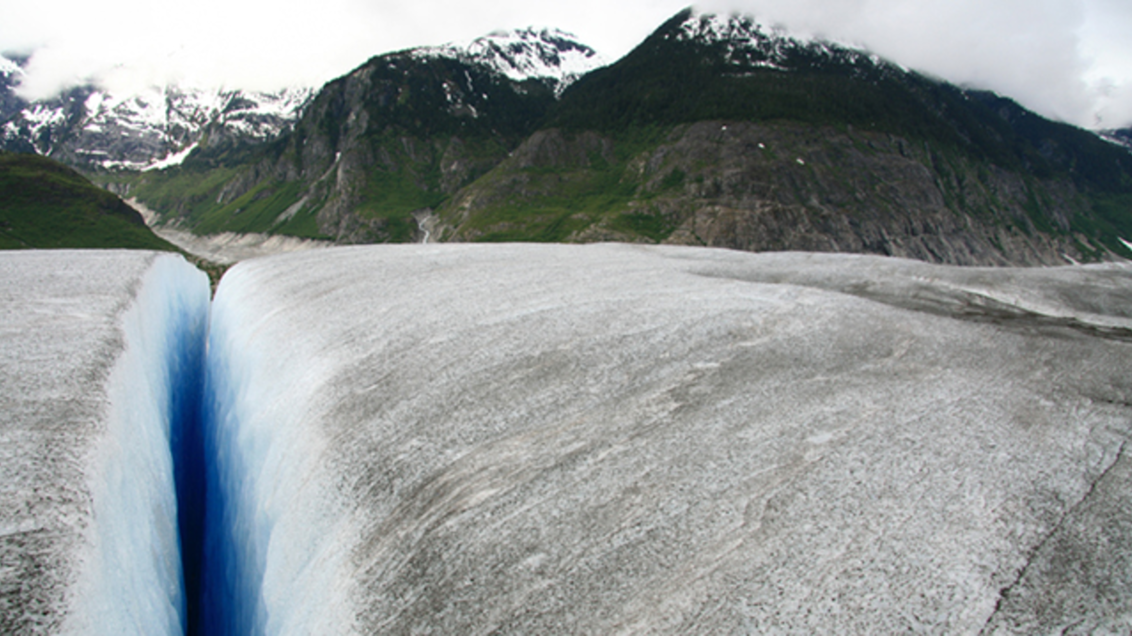 What Is The Difference Between A Crevice And A Crevasse Mental Floss