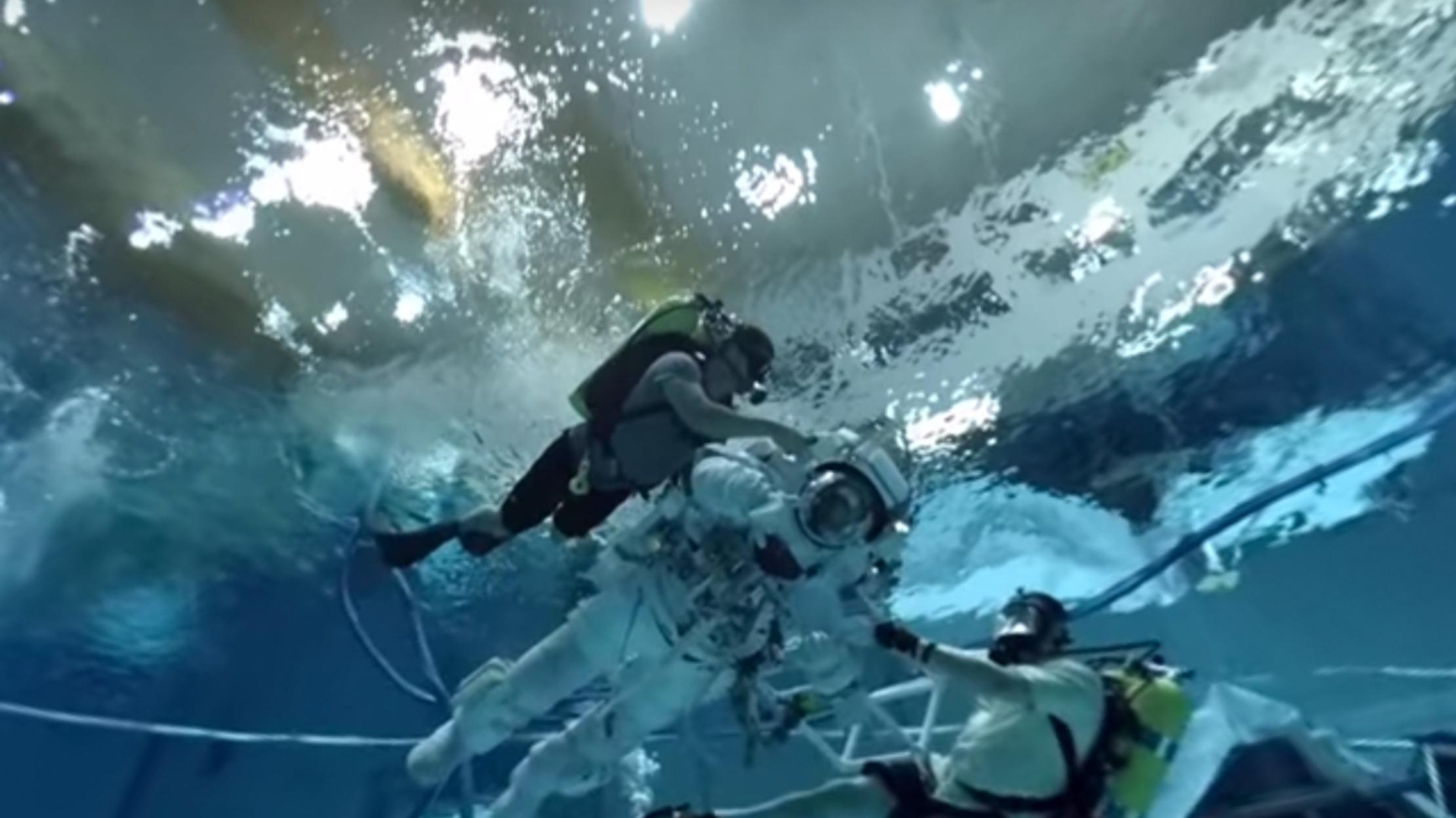 Nasa Vr360 Astronaut Training Space Walk
