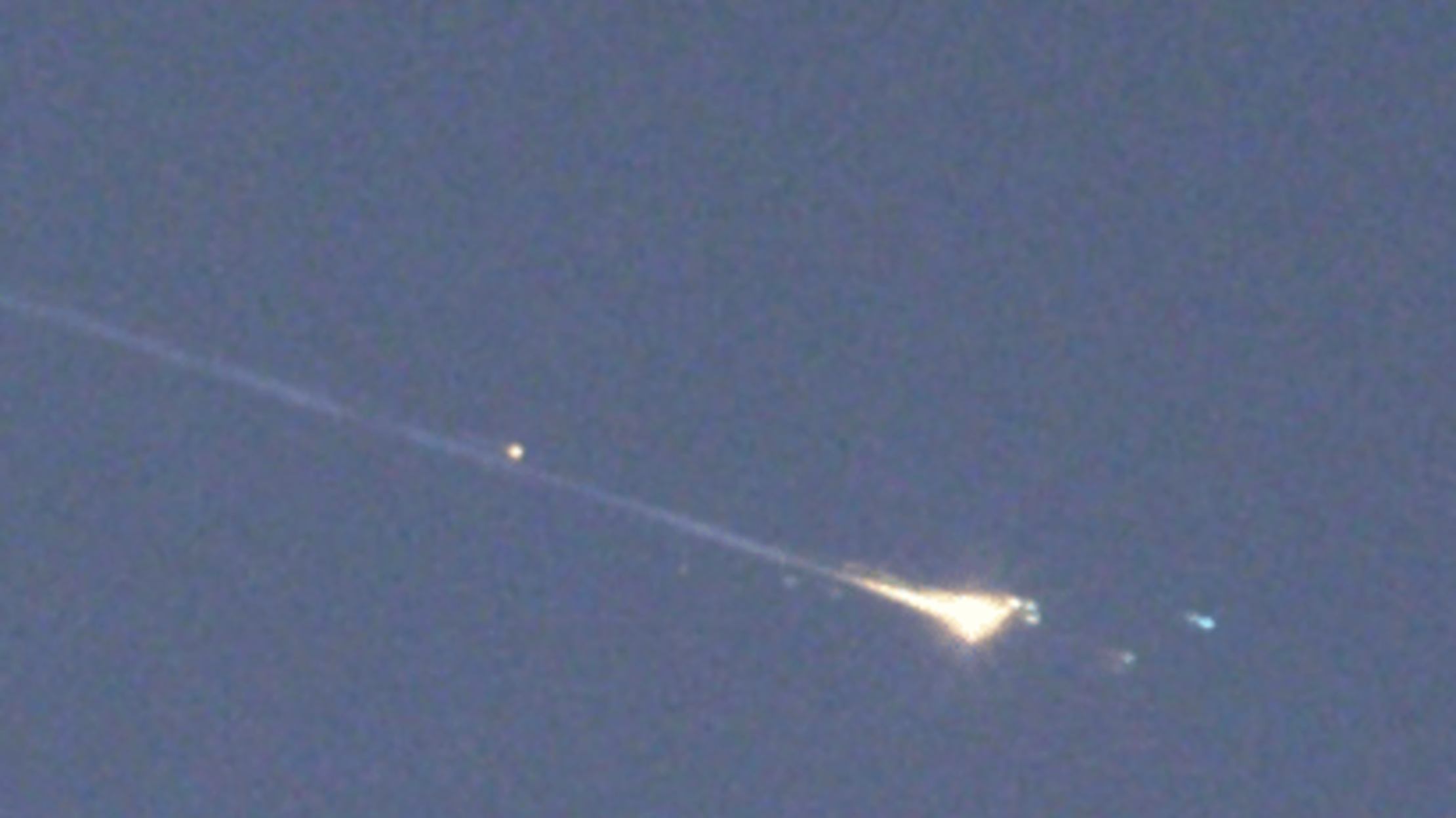 Watch as 'WTF' Space Debris Makes a Fiery Re-entry Into Earth's ...