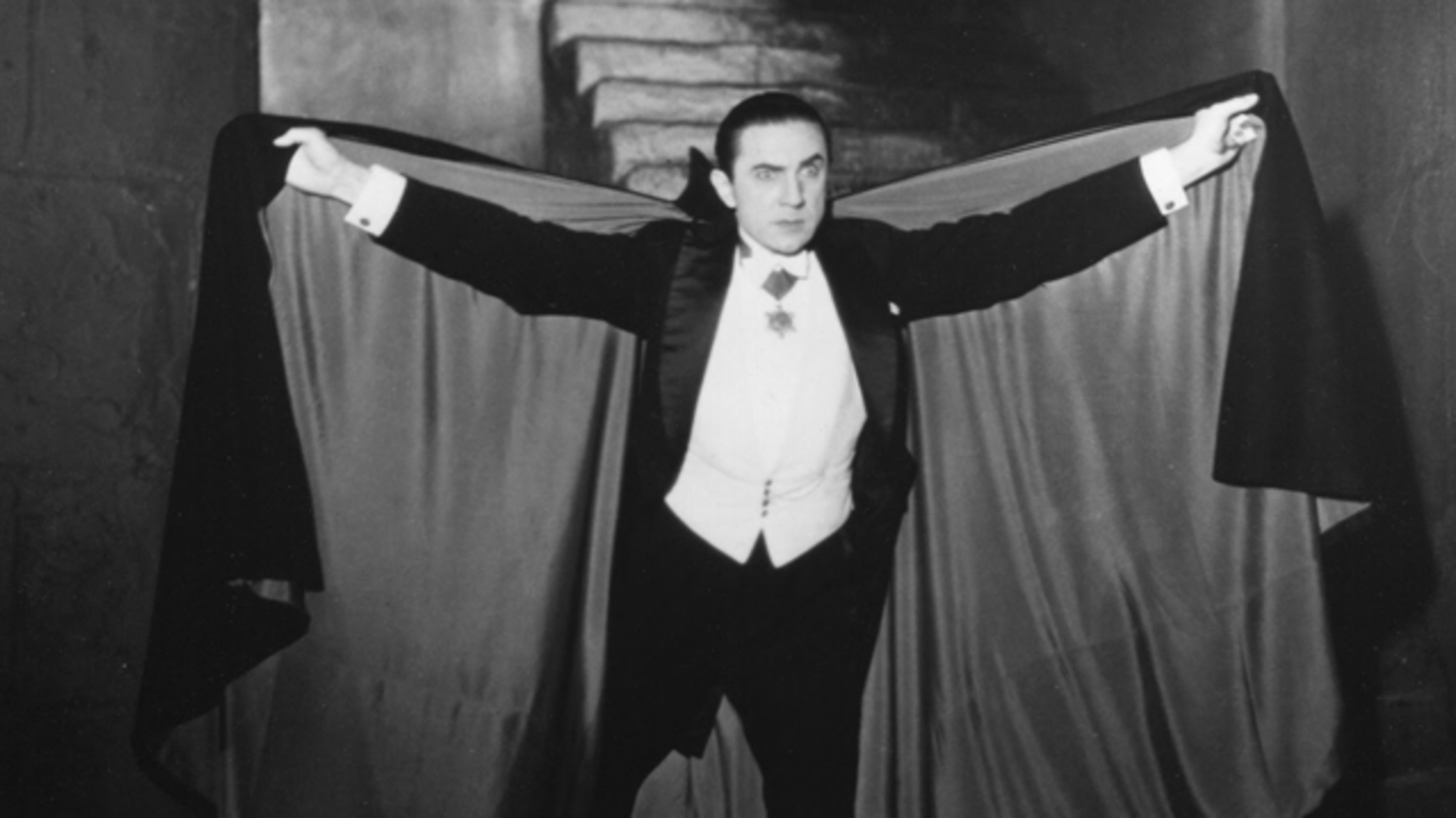10 Blood-Curdling Facts About 'Dracula' | Mental Floss 10 Blood-Curdling Facts About 'Dracula' | Mental Floss