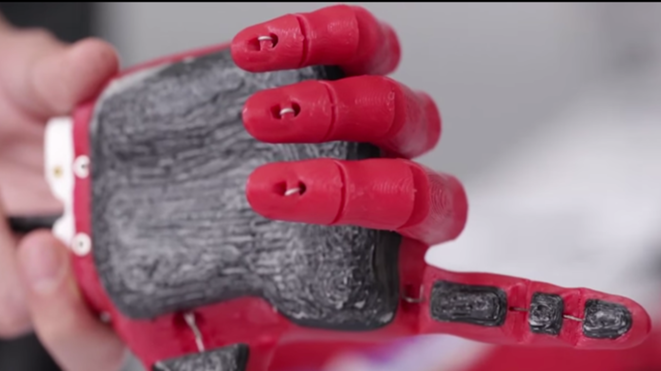 This 3D-Printed Bionic Hand Could Change the Future of Prosthetics ... This 3D-Printed Bionic Hand Could Change the Future of Prosthetics ...