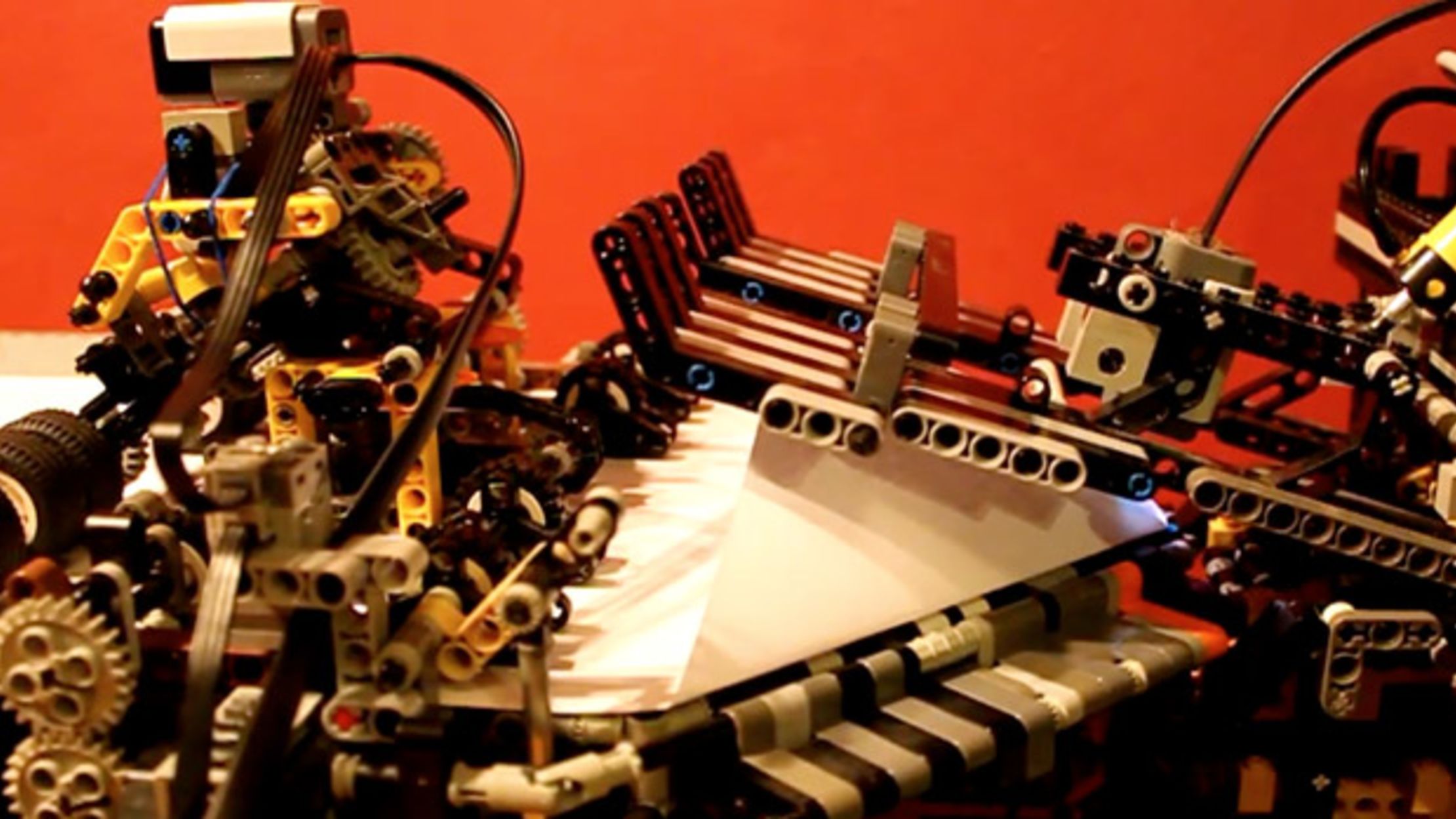 Paper Plane Folding Machine at Gary Delariva blog