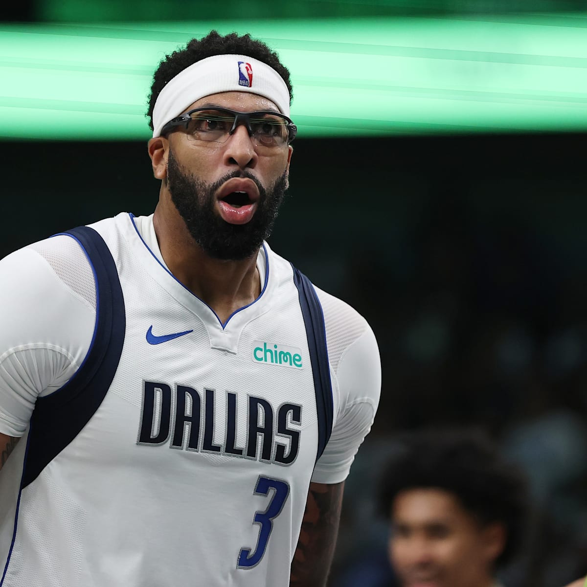 anthony davis process server