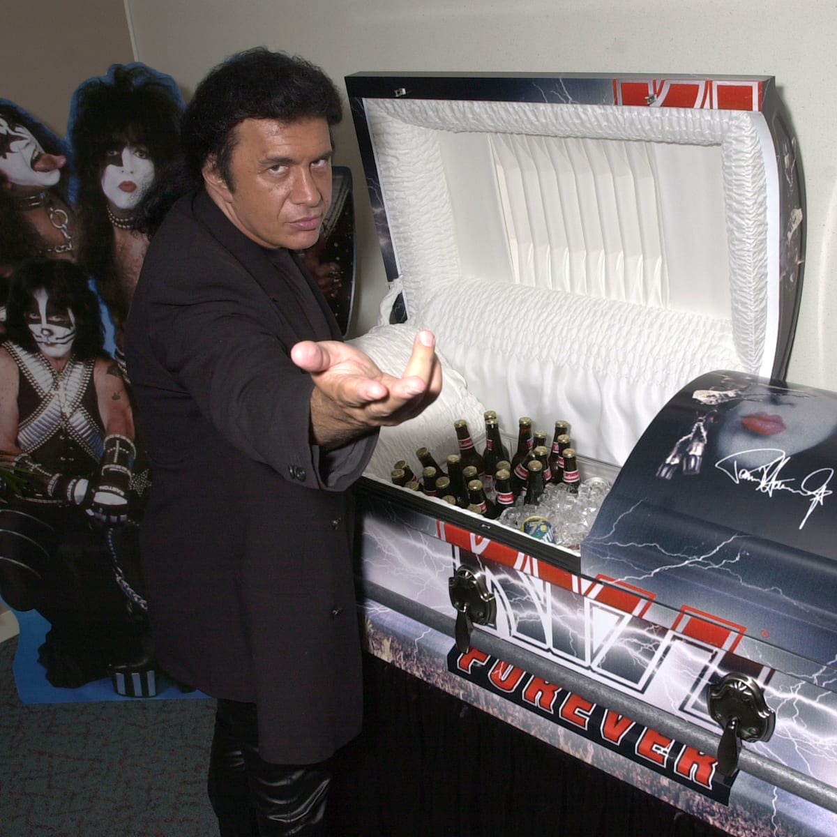 dimebag darrell casket