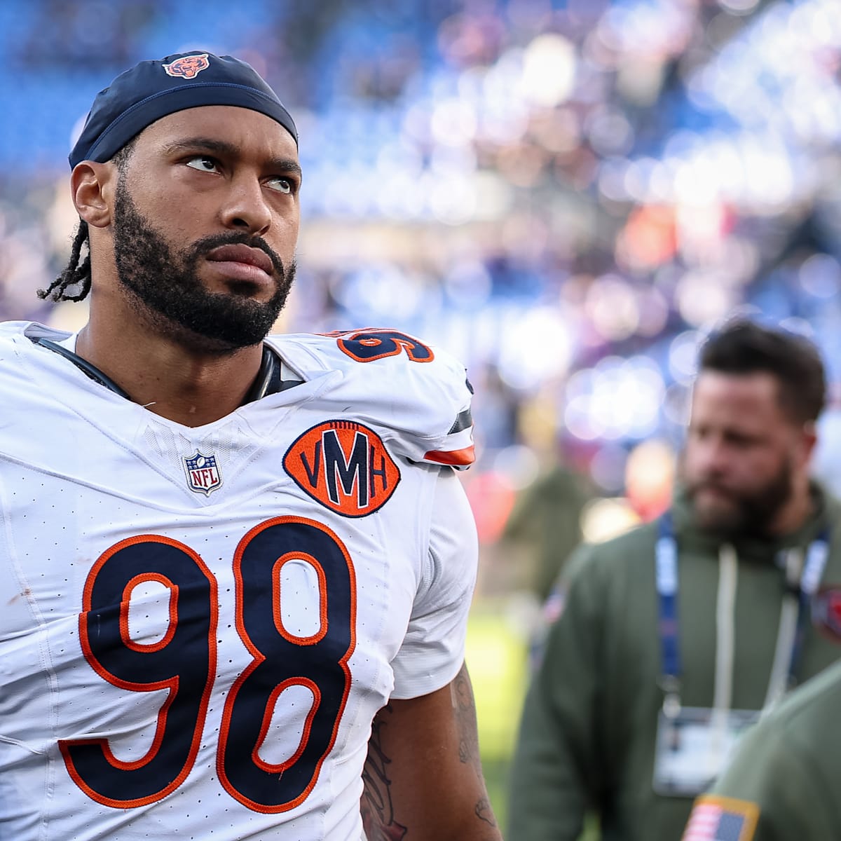 bears player distracted