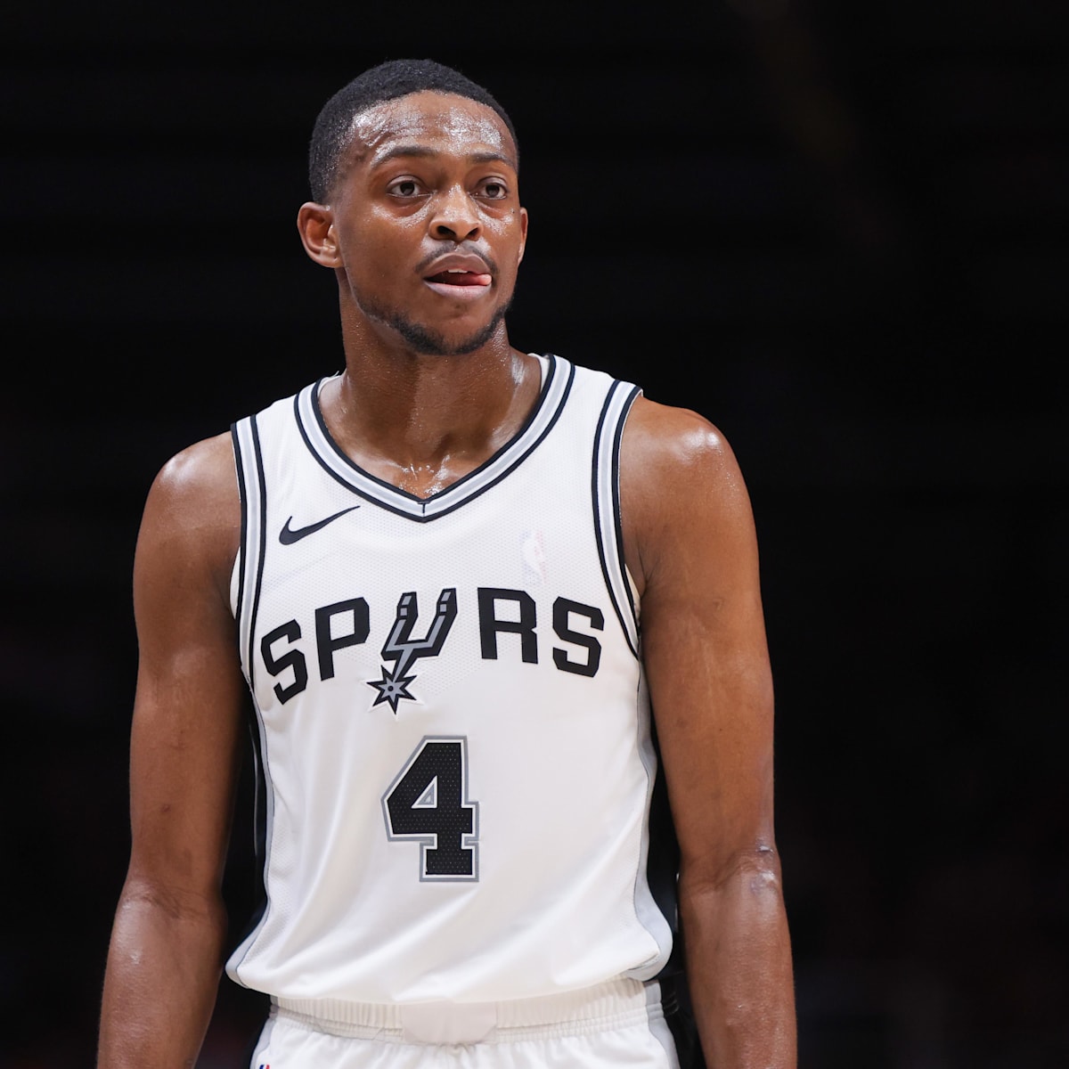 how to draw deaaron fox