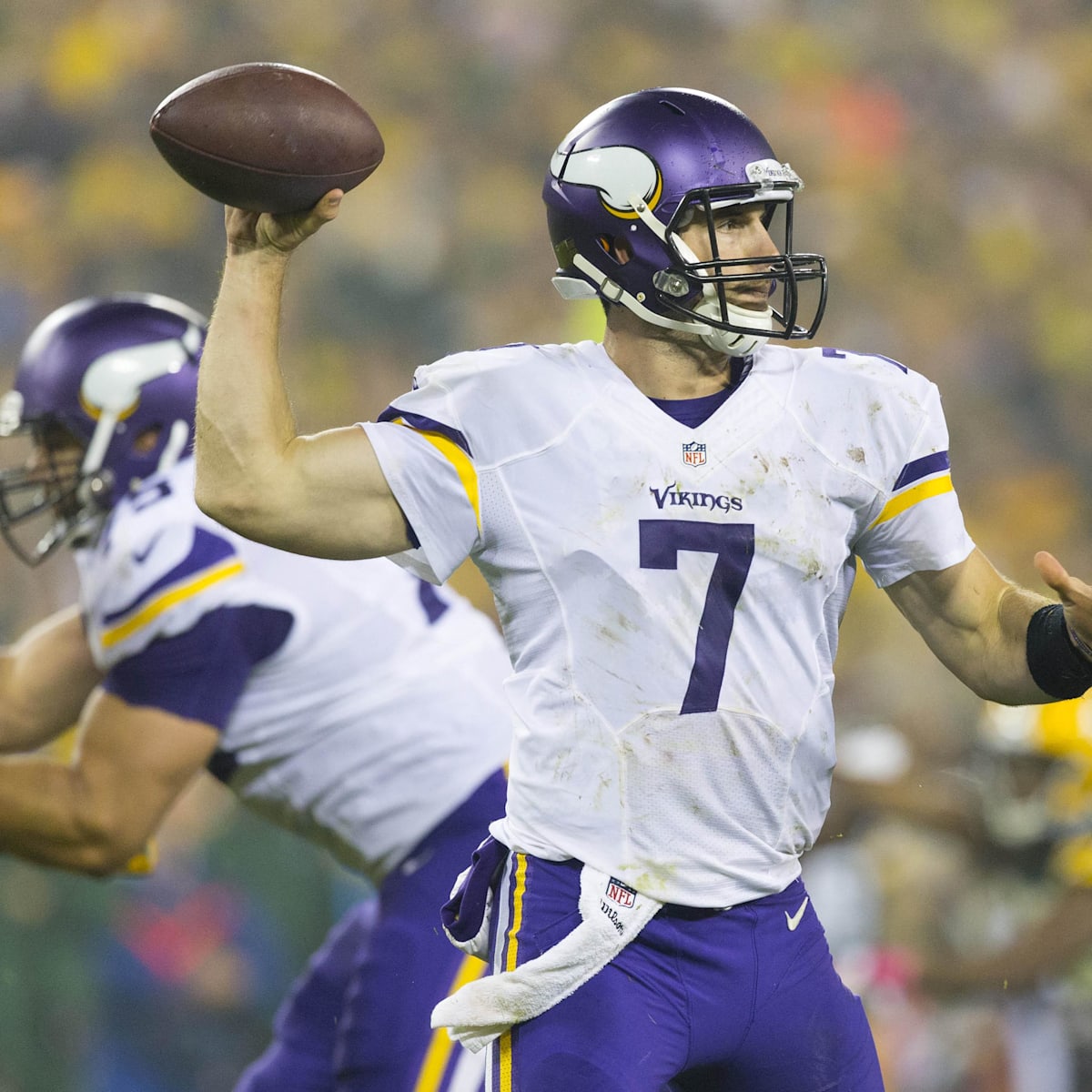 christian ponder contract