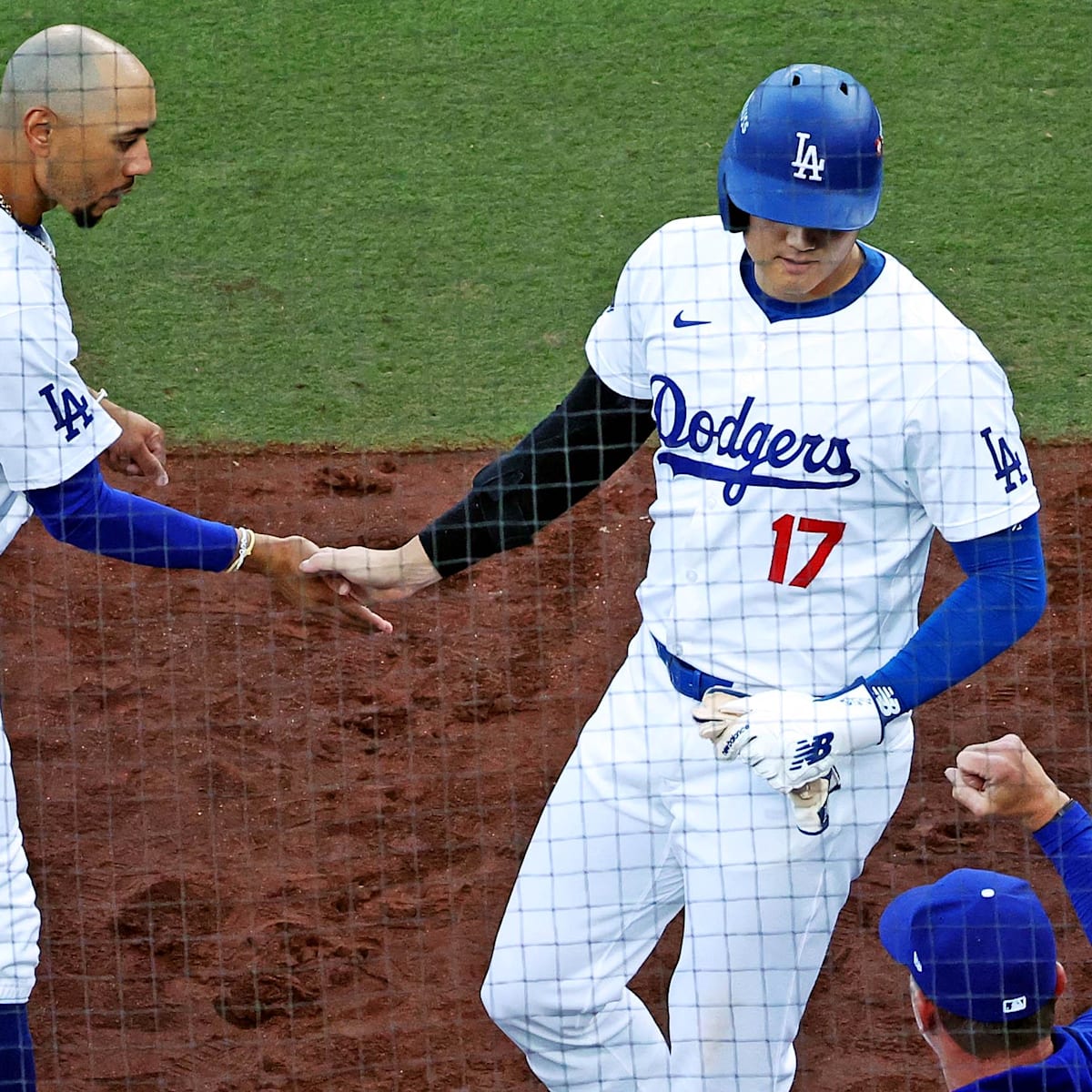 world series commentators