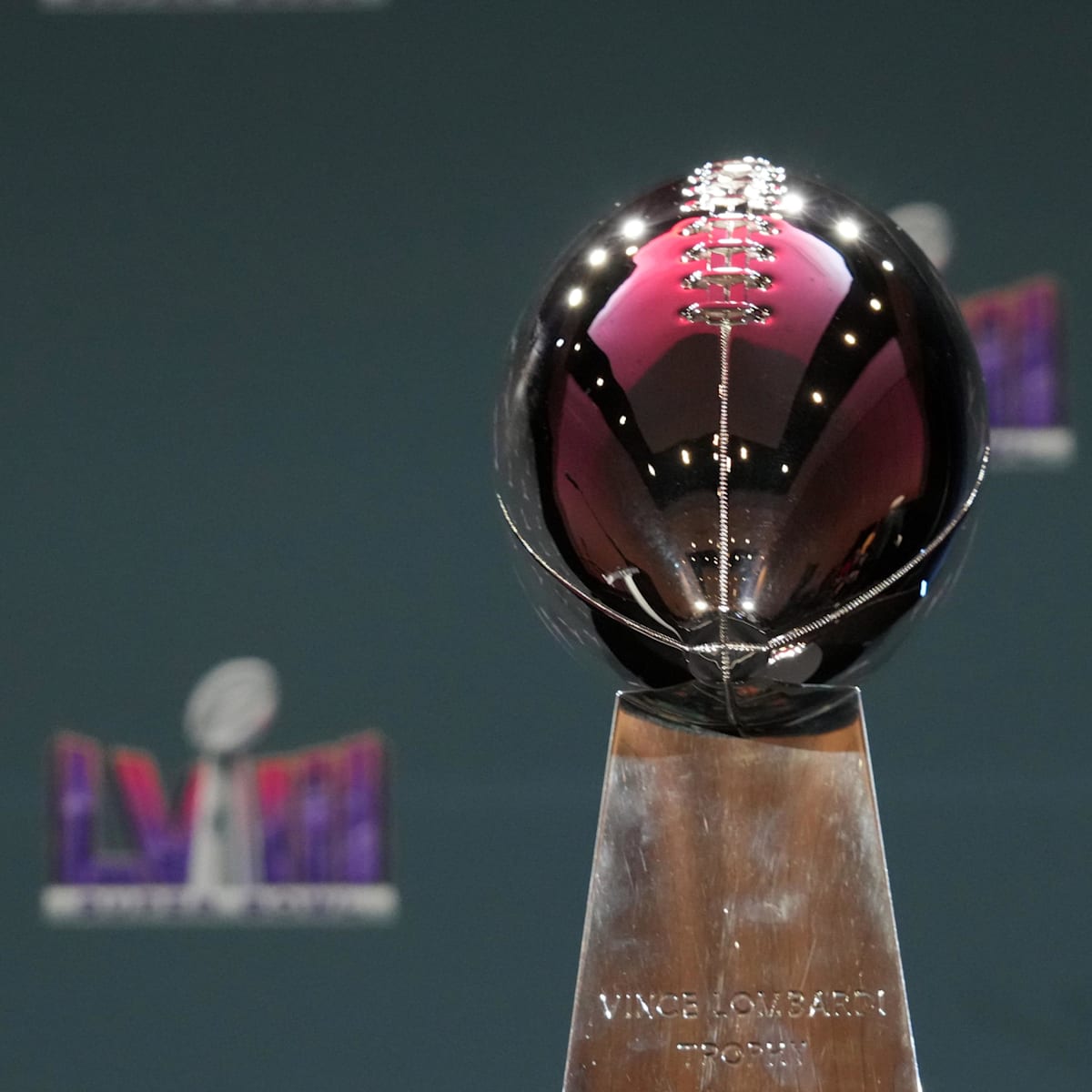 lombardi trophy theme