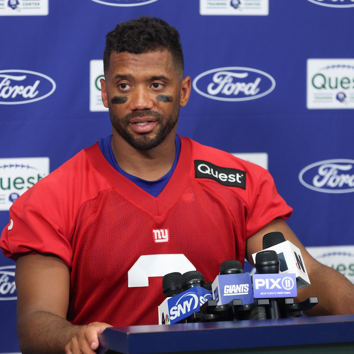 russell wilson hot tub