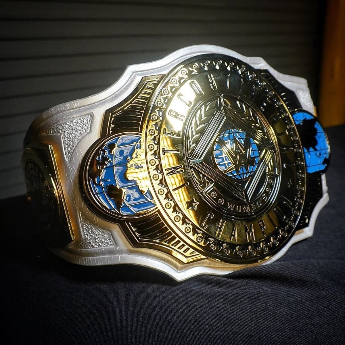 what is the wwe intercontinental championship