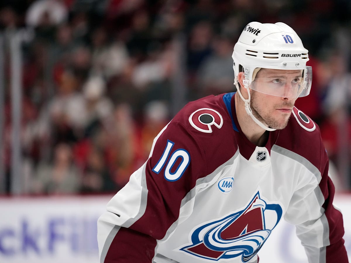 charlie coyle salary