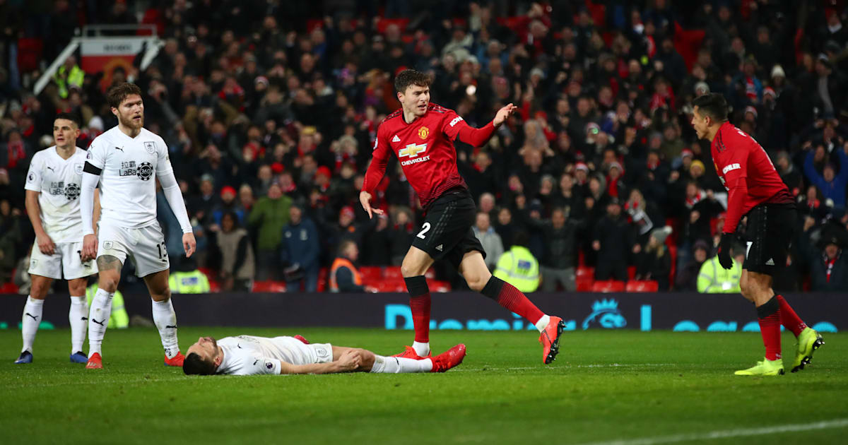 Man Utd 2 2 Burnley Report Ratings And Reaction As Red Devils Steal