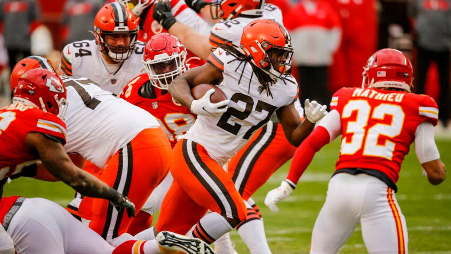 Kareen Hunt believes Browns should have beat Chiefs last year